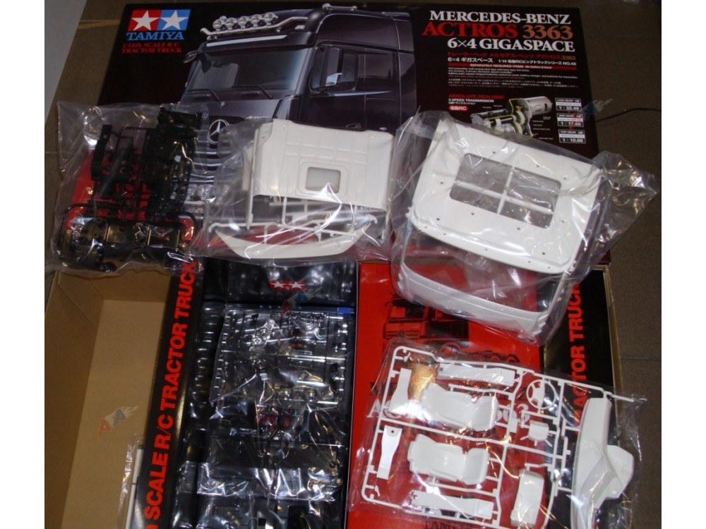 Ciężarówka RC MB Actros 3363 6x4 GigaSpace Tamiya 56348