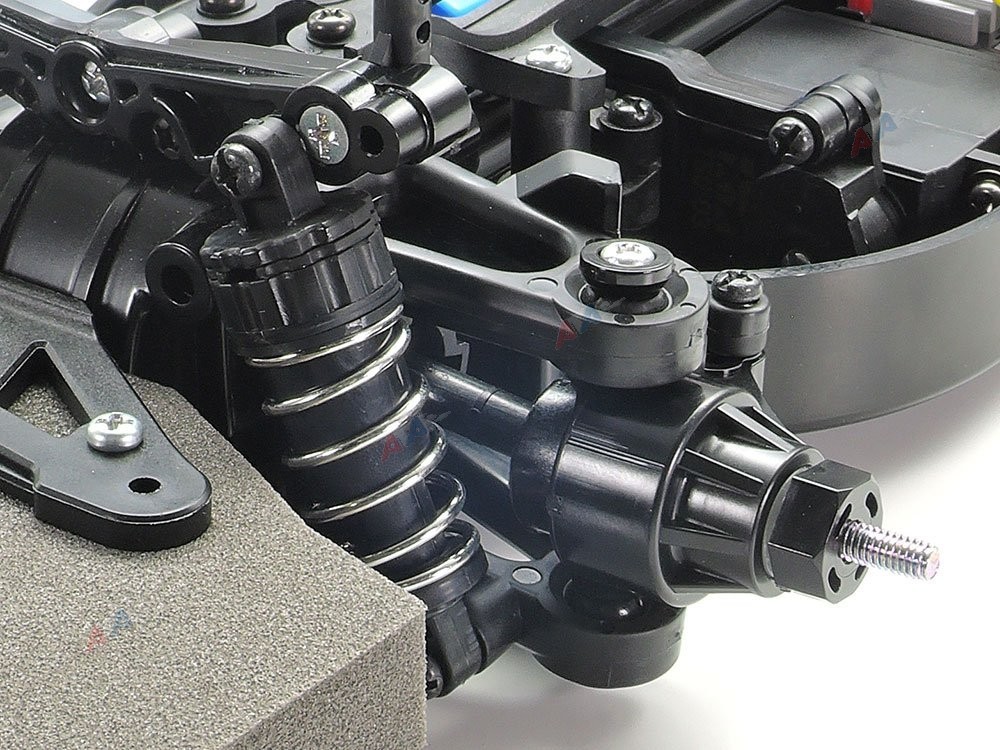 Zdalnie sterowany Ford Mustang Cobra R 1995 TT-01E Tamiya 47430