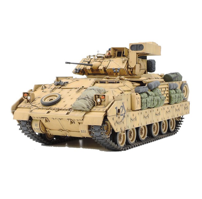 Tamiya 35264 1/35 M2A2 ODS Infantry Fighting Vehicle ODS